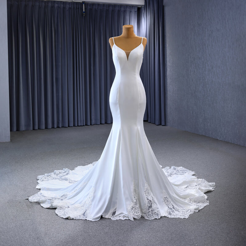 How Much Does a Quinceañera Dress Cost in 2025? - Tailored Wedding ...